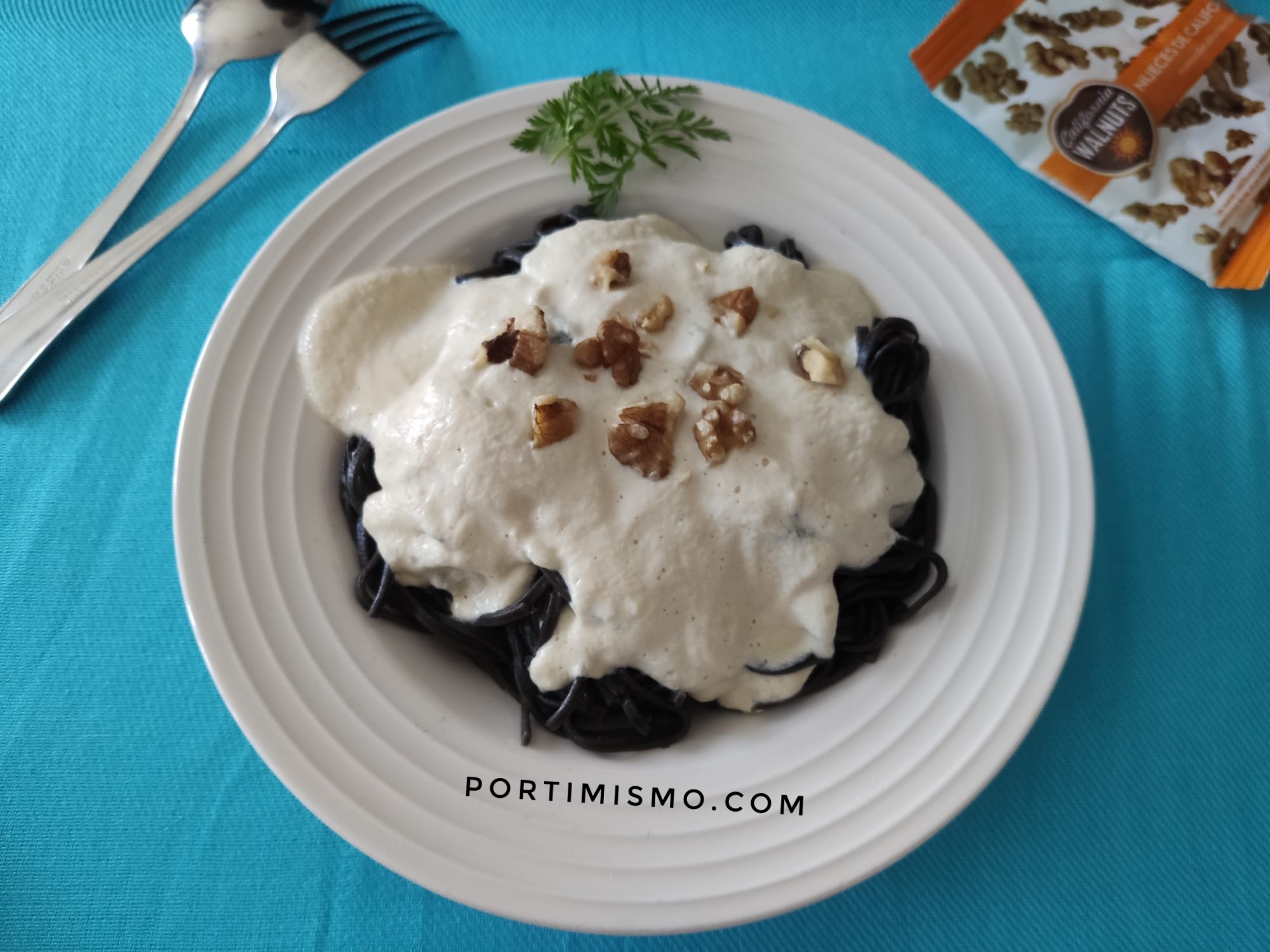 Salsa de Tofu y nueces para pasta Fácil, vegana y rica - Portimismo